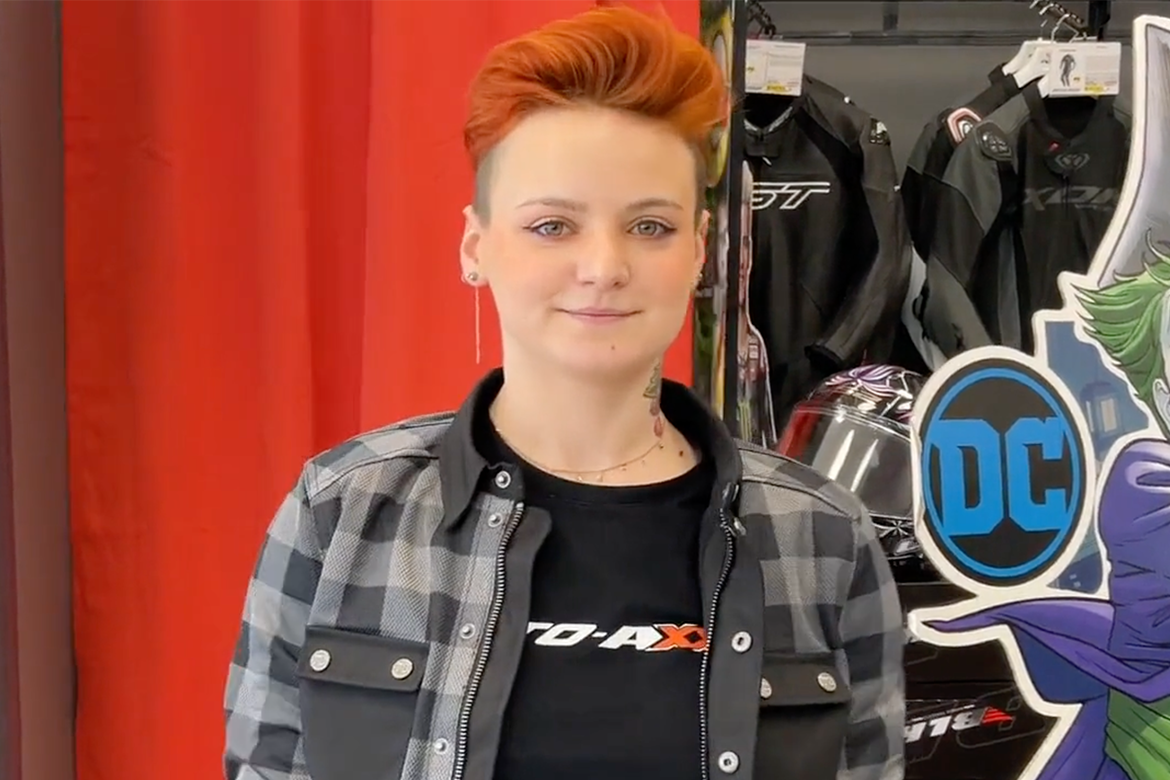 Test de la Surchemise Segura Lady Jovan par Lorrie chez Moto-Axxe ...